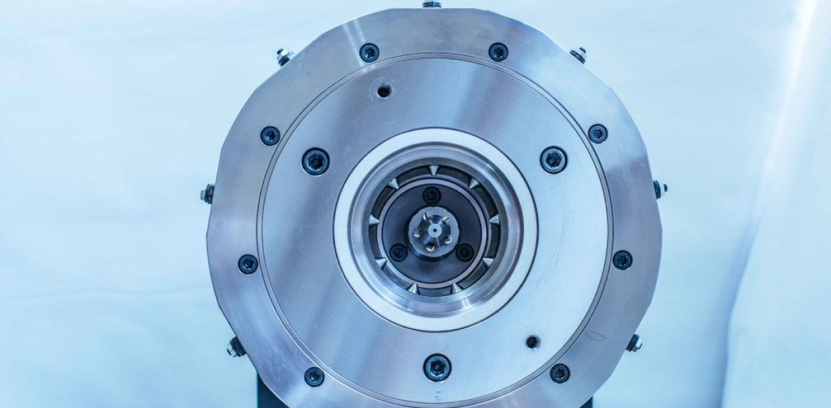 Multi claw compensation chuck – polaris